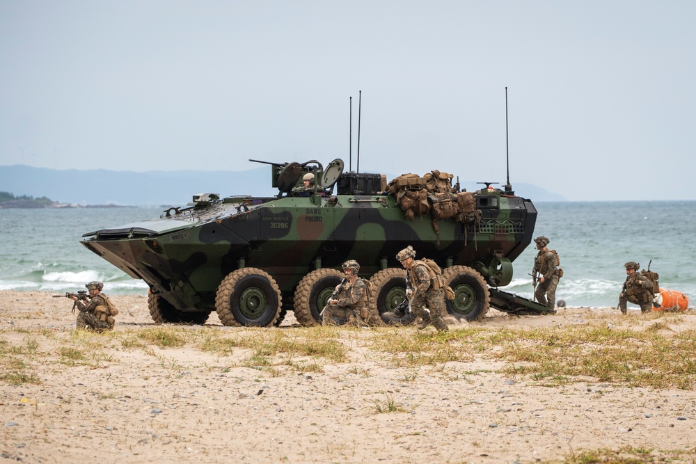 Revolutionizing Power: Cummins Advanced Combat Engine - Military ...